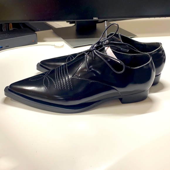 Chiko | Shoes | New Wtags Black Pointed Oxfords | Poshmark